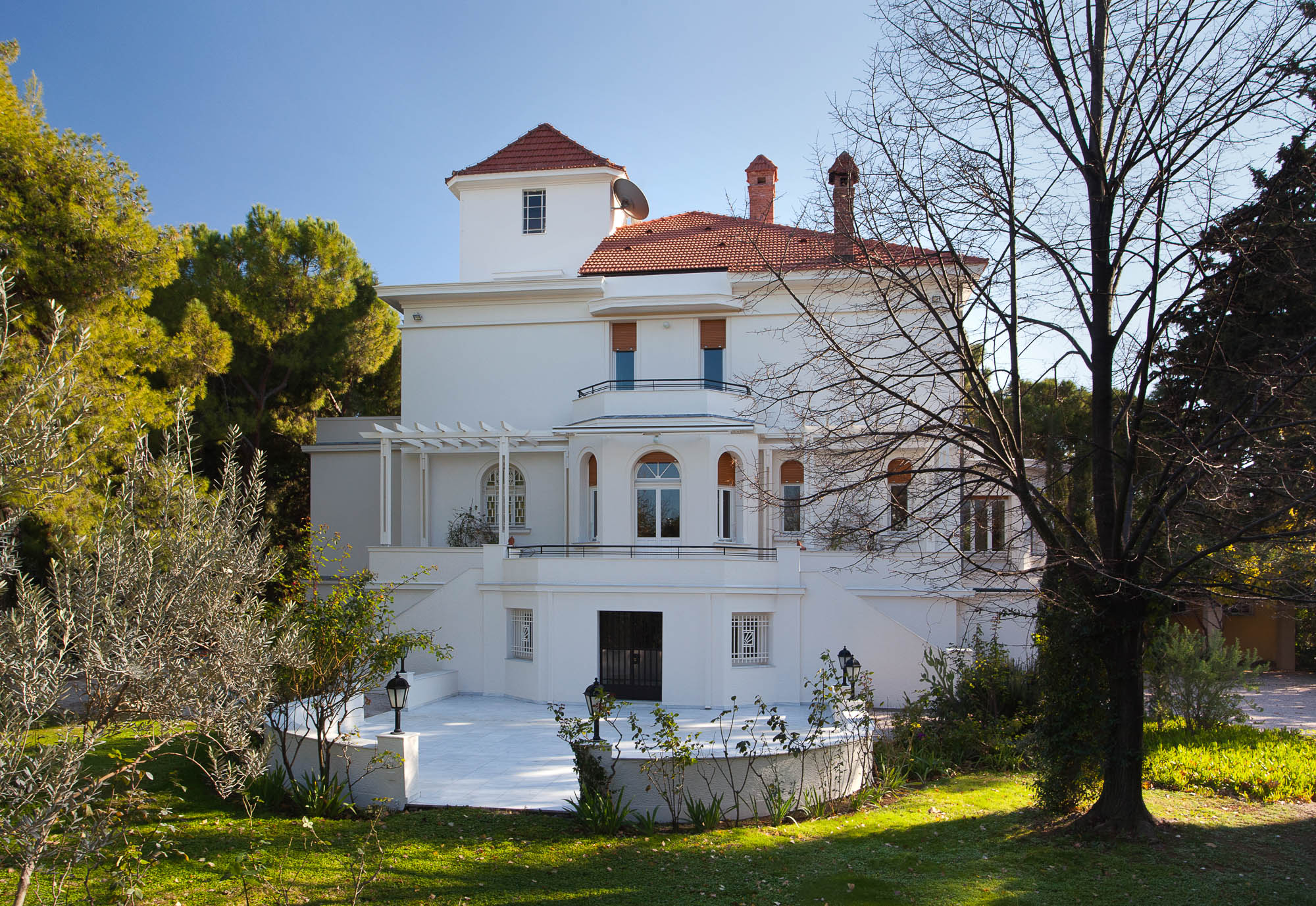 ΚΑΤΟΙΚΙΑ ΤΟΥ ΠΡΕΣΒΗ ΤΗΣ ΕΛΒΕΤΙΑΣ10 - BALLIAN TECHNIKI S.A.